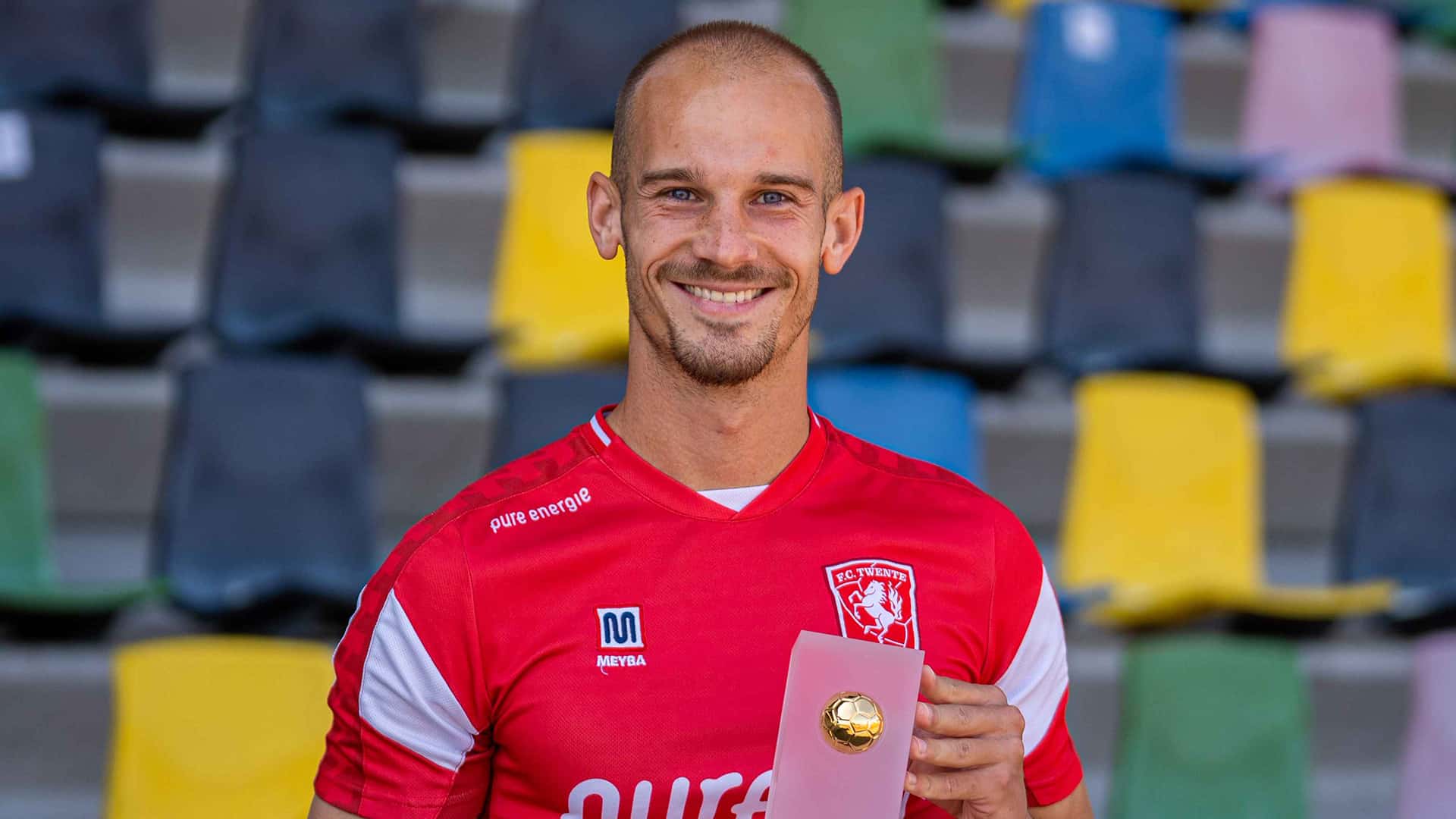 FIFA 23 SBC Vaclav Cerny POTM Eredivisie May Winner Cheapest Solutions ...