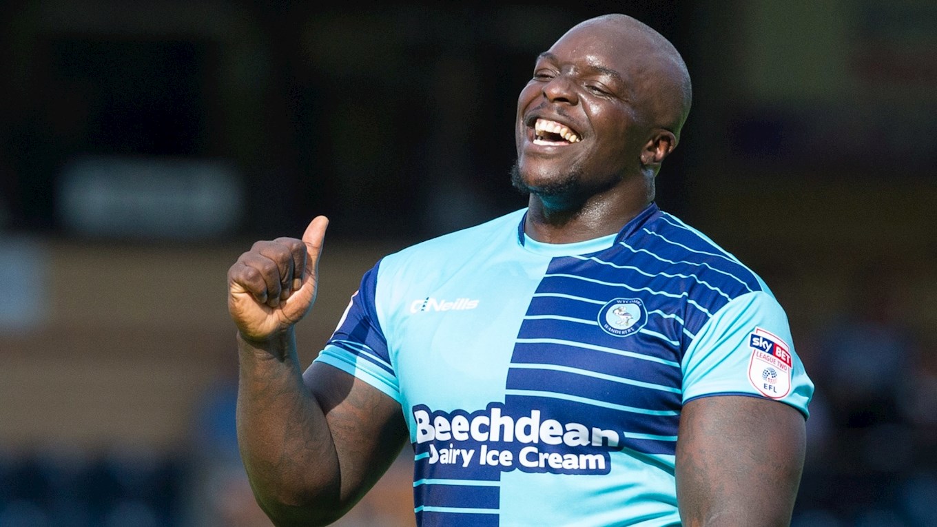 FUT 18: Una carta speciale dedicata a Adebayo Akinfenwa ...