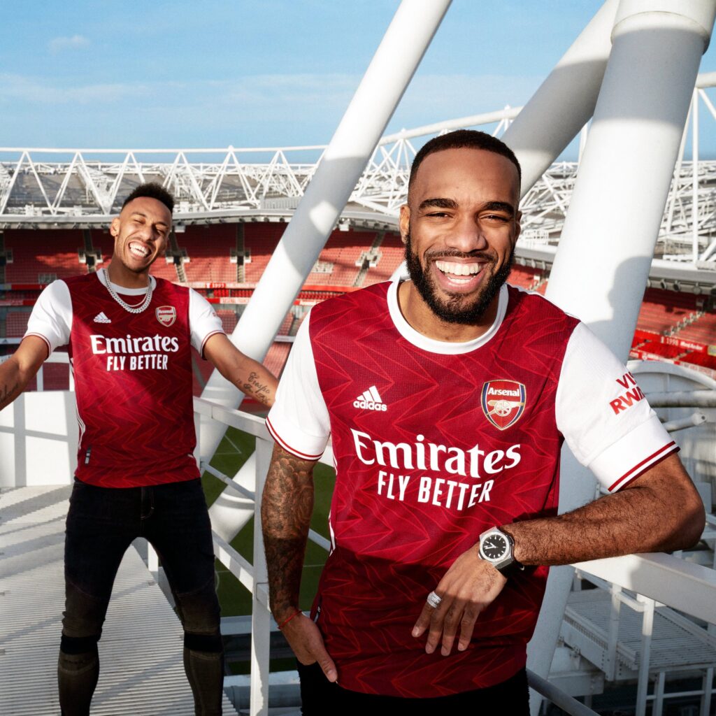 FIFA 21: Svelato il kit dell'Arsenal per la stagione 2020/21 ...